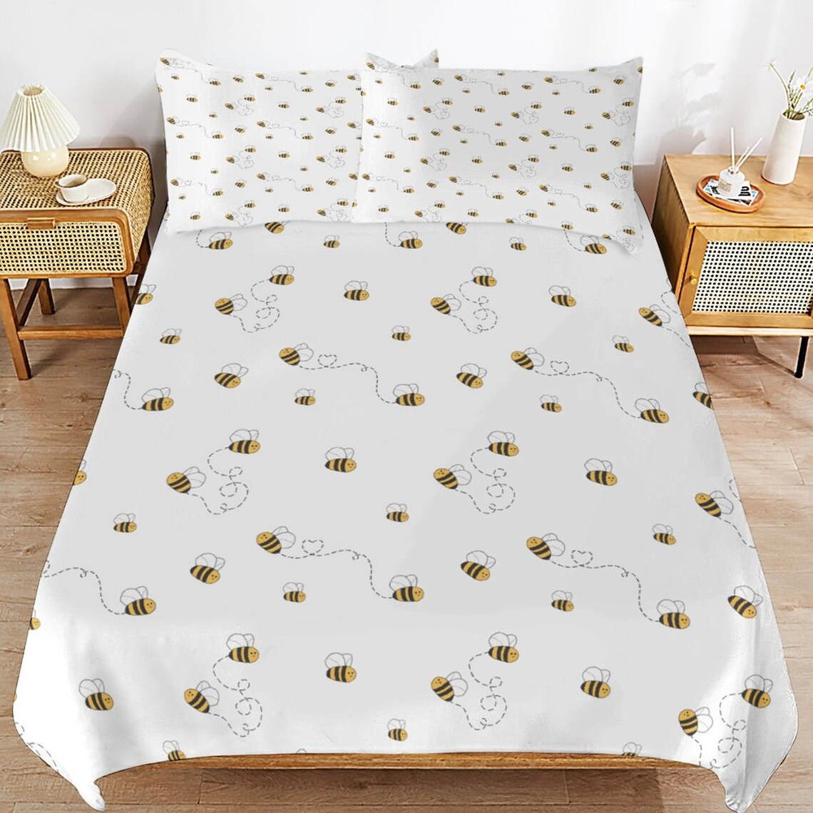 Cute Bumble Bee Bedding Set Queen 3-piece Bed Decor & Dorm Room ...