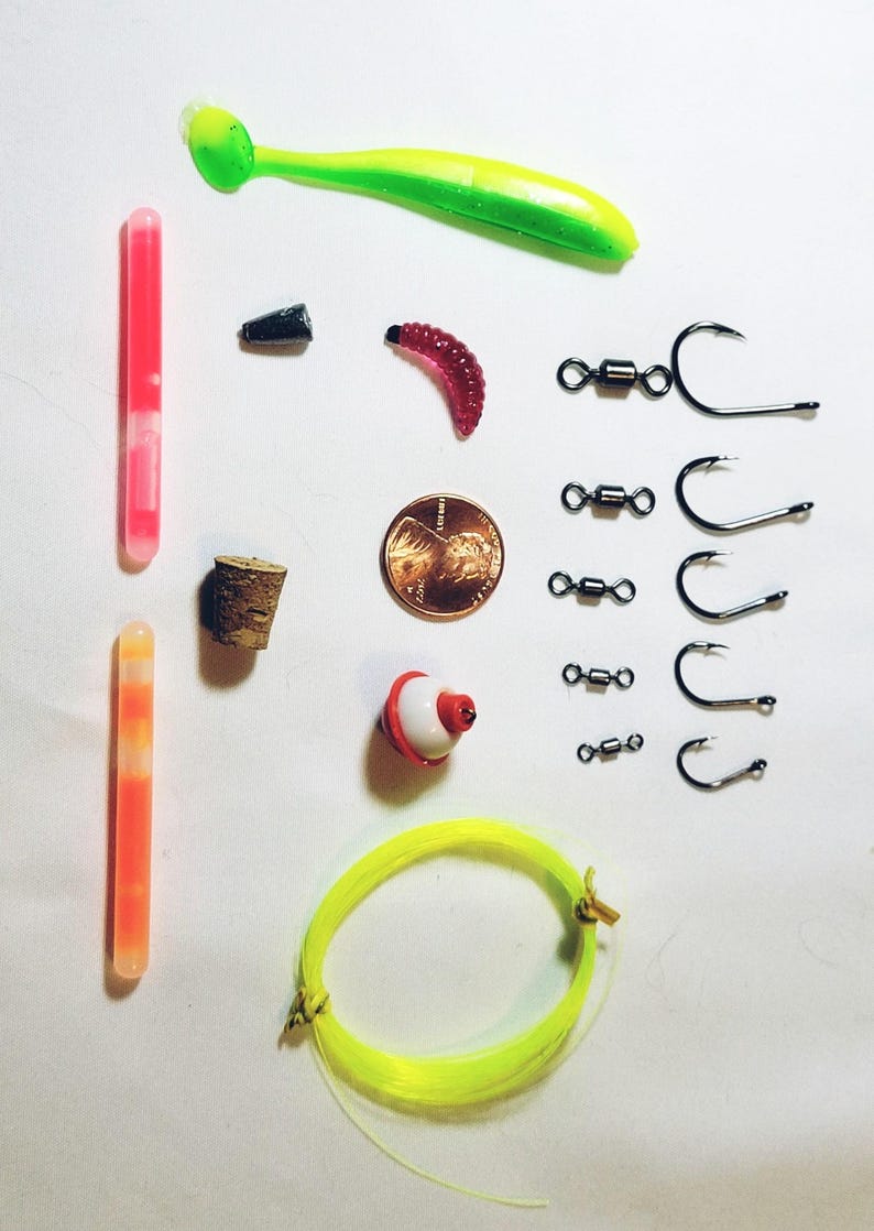 Pocket Fishing Kit: Mini Survival Gear With Hooks, Bobber & Lure - Etsy