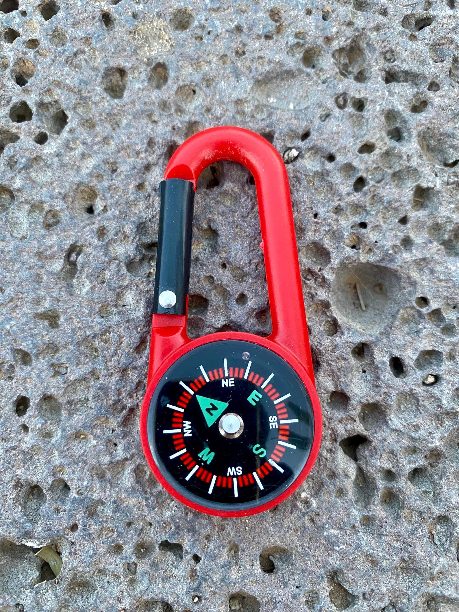 Kids Survival Keychain Kit: Compass, Paracord, LED Flashlight - Boy ...