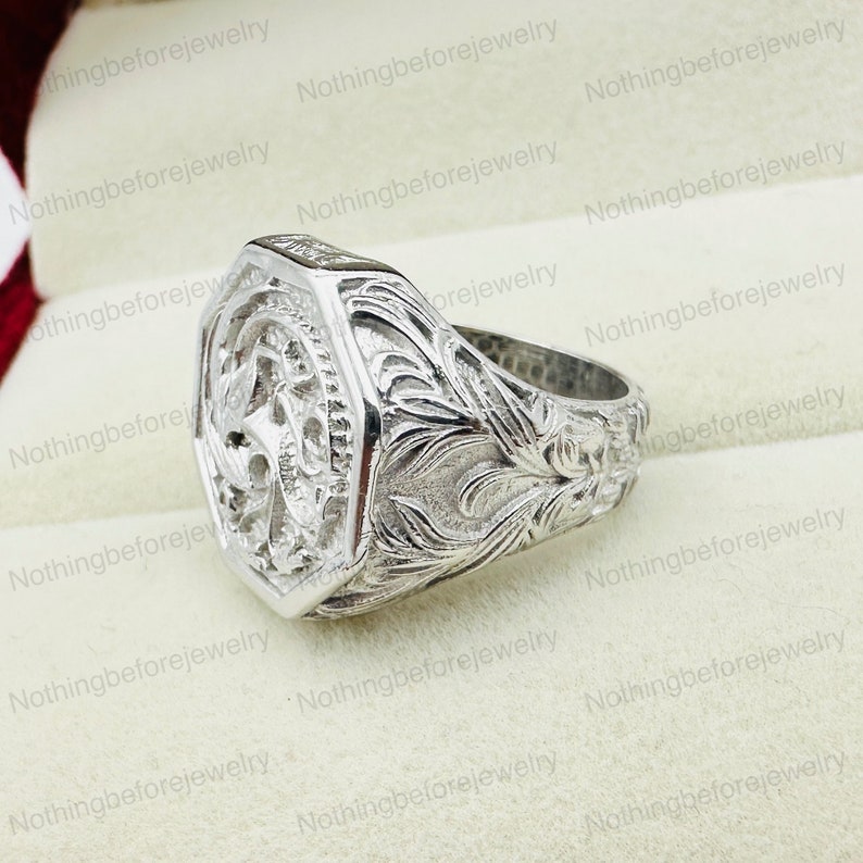 Daenerys Targaryen Dragon Signet Ring, Engraved Game of Thrones Ring in ...