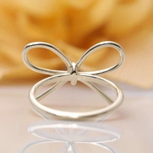 Silver Knot Bow Tie Ring, Dainty Ribbon Ring, Minimalist Band, Everyday ...