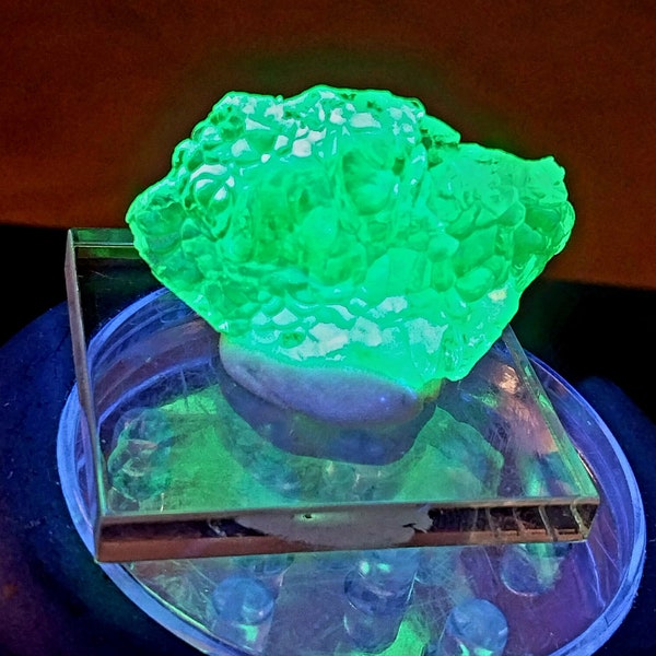 Kryptonite Crystal - Etsy