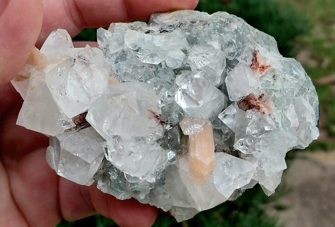 High Quality Pink/red Heulandite on Apophylite and Chalcedony Matrix ...