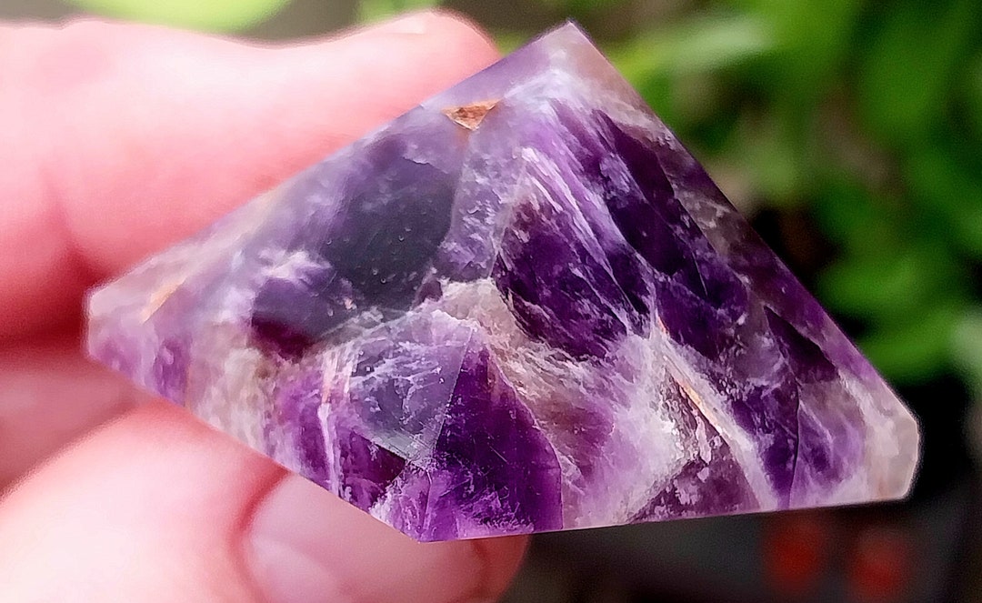 Fantastic Purple Amythest Pyramid Amythest Freeform. Amythest Pyramid ...