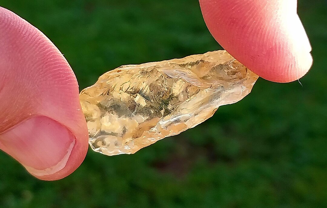 Beautiful RARE Raw Oregon Sunstone Oregon Sunstone. Sunstone Crystal ...