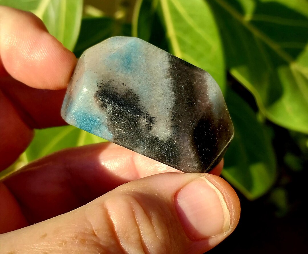 Pretty Blue Trolleite Freeform! Trolleite Freeform. Blue Trolleite ...