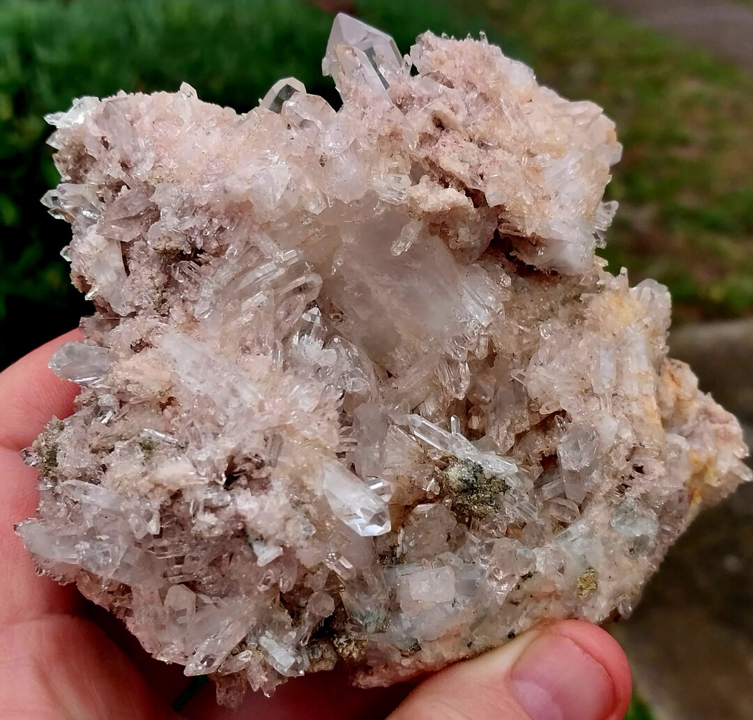 XL Lovely Pink Lithium Quartz Point! Lithium Quartz. Quartz Cluster ...
