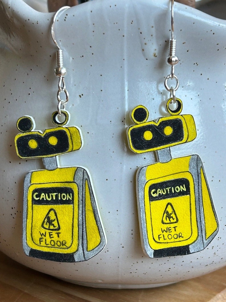 Five Nights at Freddy's Security Breach Wet Floor Bot - Etsy Hong Kong