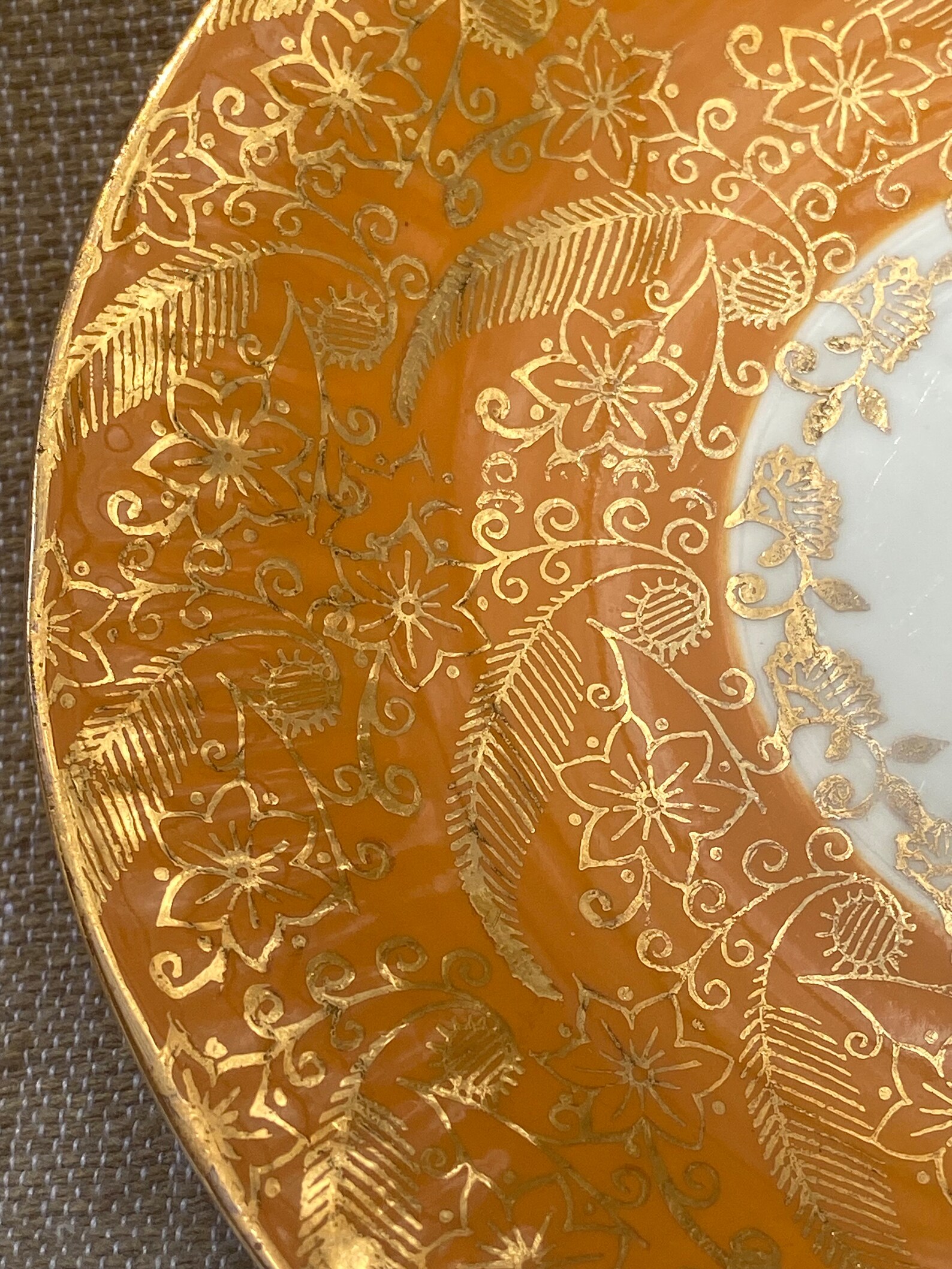 Sovereign Pattern Elizabethan Fine Bone China Teacup and Saucer in ...