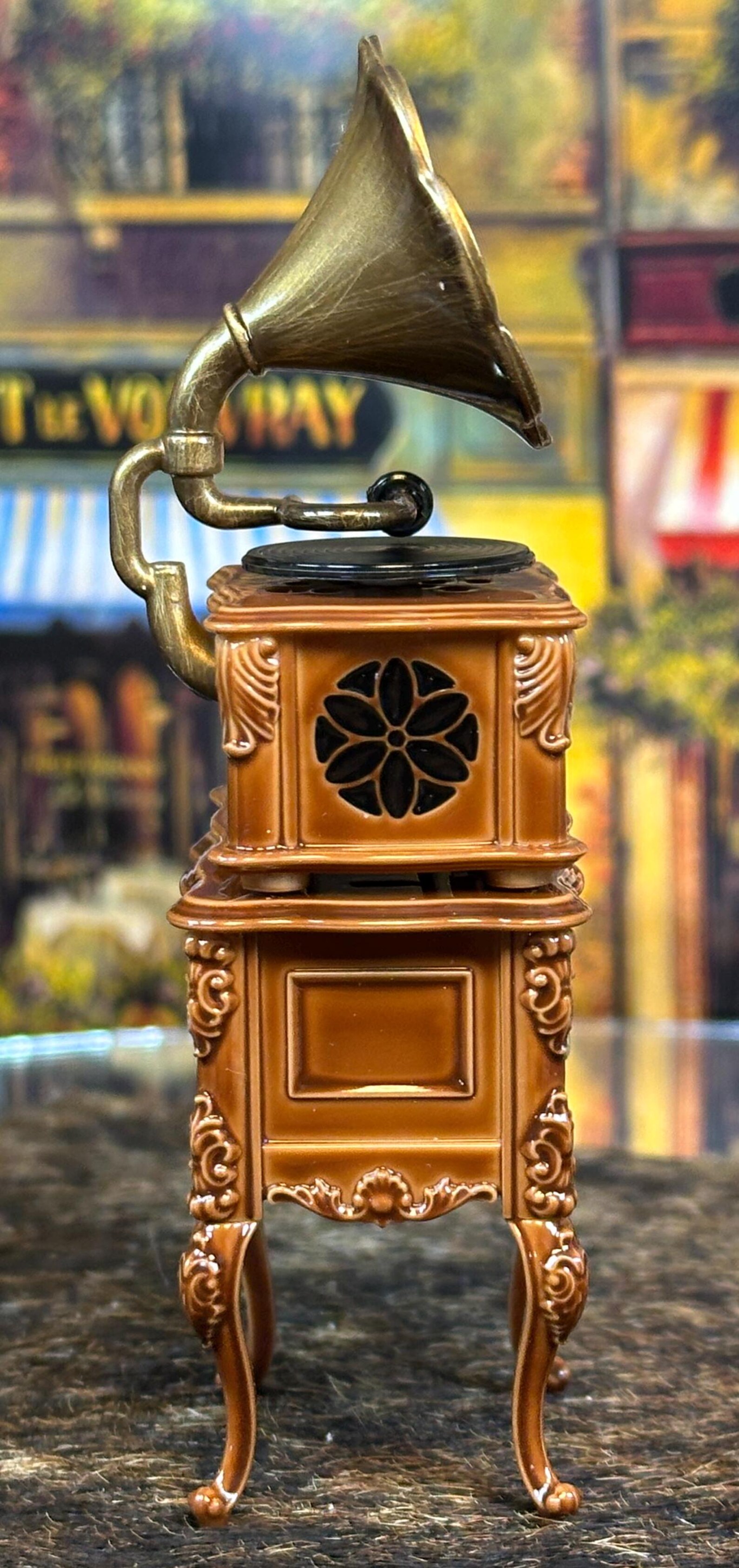 Beautiful 1:12 Miniature Dollhouse Decor Replica 19th Century ...