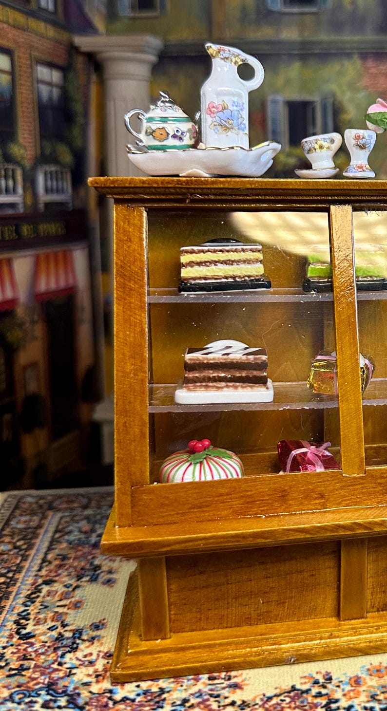 JBM and Aztec Miniatures Room Box Walnut Bakery Shop Tall Snack Table 8 ...