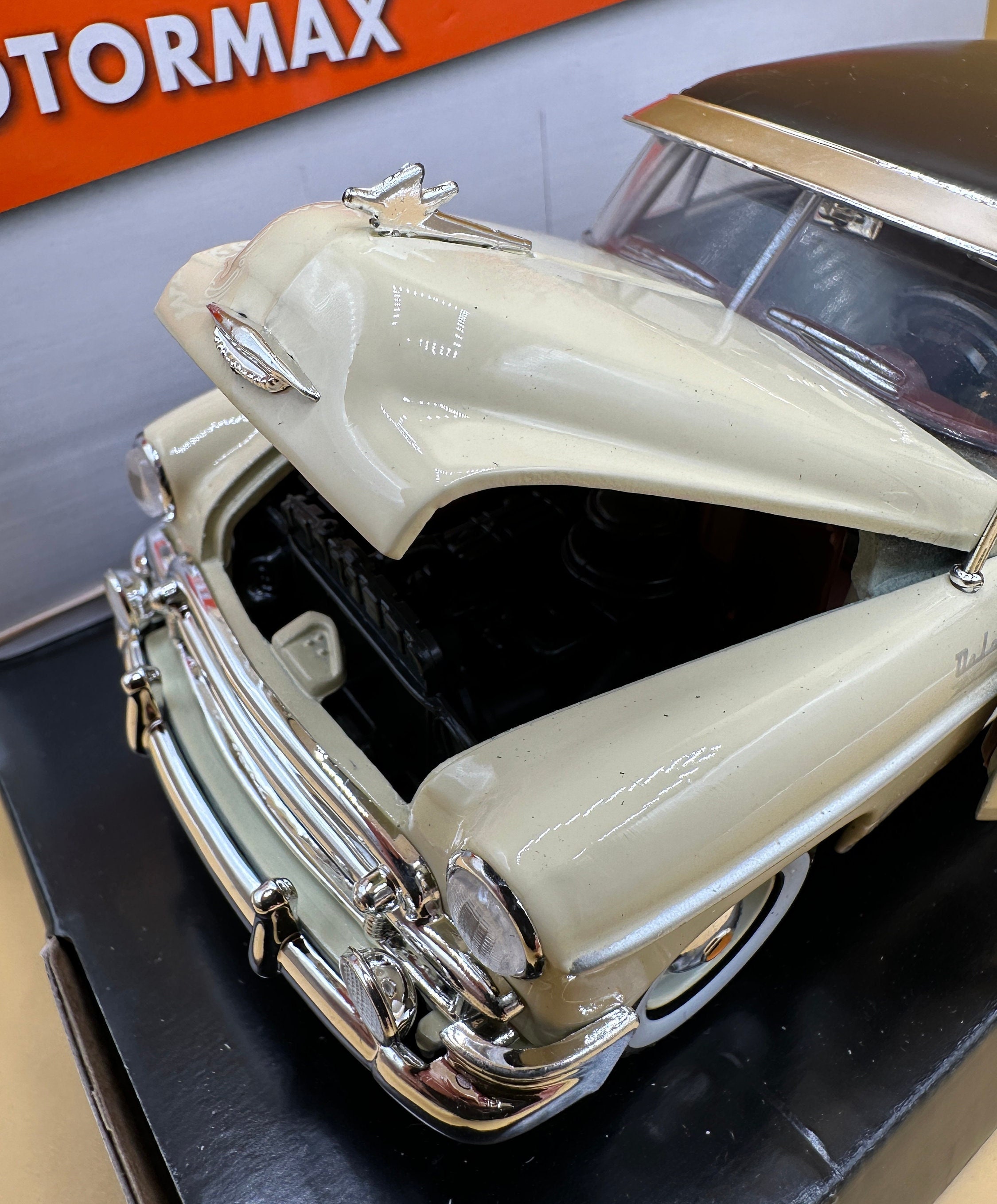 1 24 Motor Max Timeless Legends Miniature Replica Die Cast Chevy Bel ...
