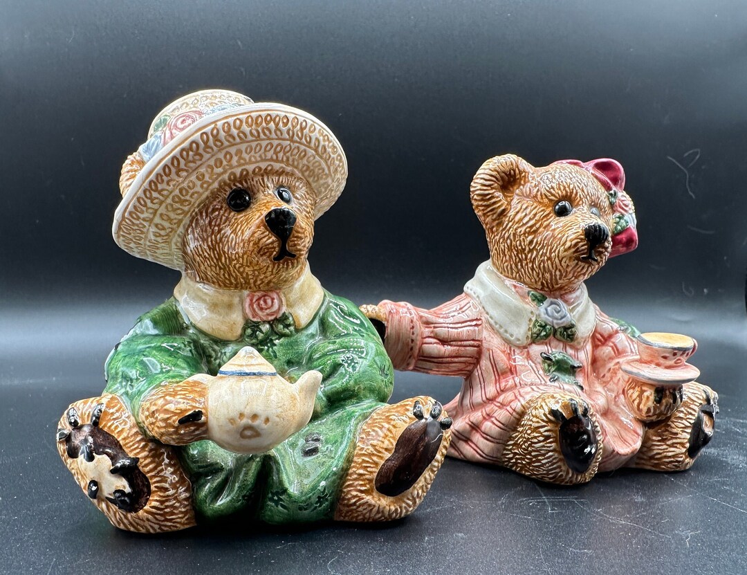 2 Little Boyd's Bears Bearware Pottery Salt and Pepper Shakers Vintage ...