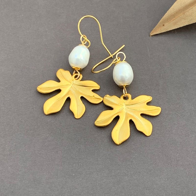 Freshwater Resorts - Etsy UK