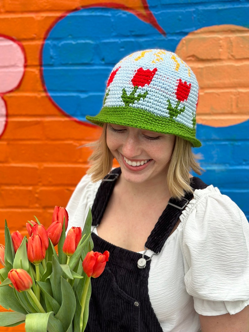 Crochet Tulip Field Bucket Hat Pattern (PDF) - Etsy