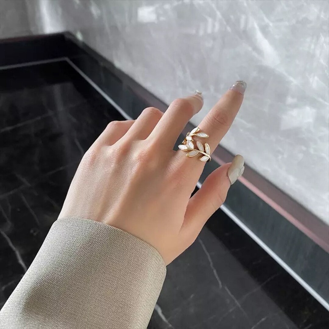 Leaf Shape Ring by Alphaempire Diamante, Gold Ring, Rose Gold Ring ...