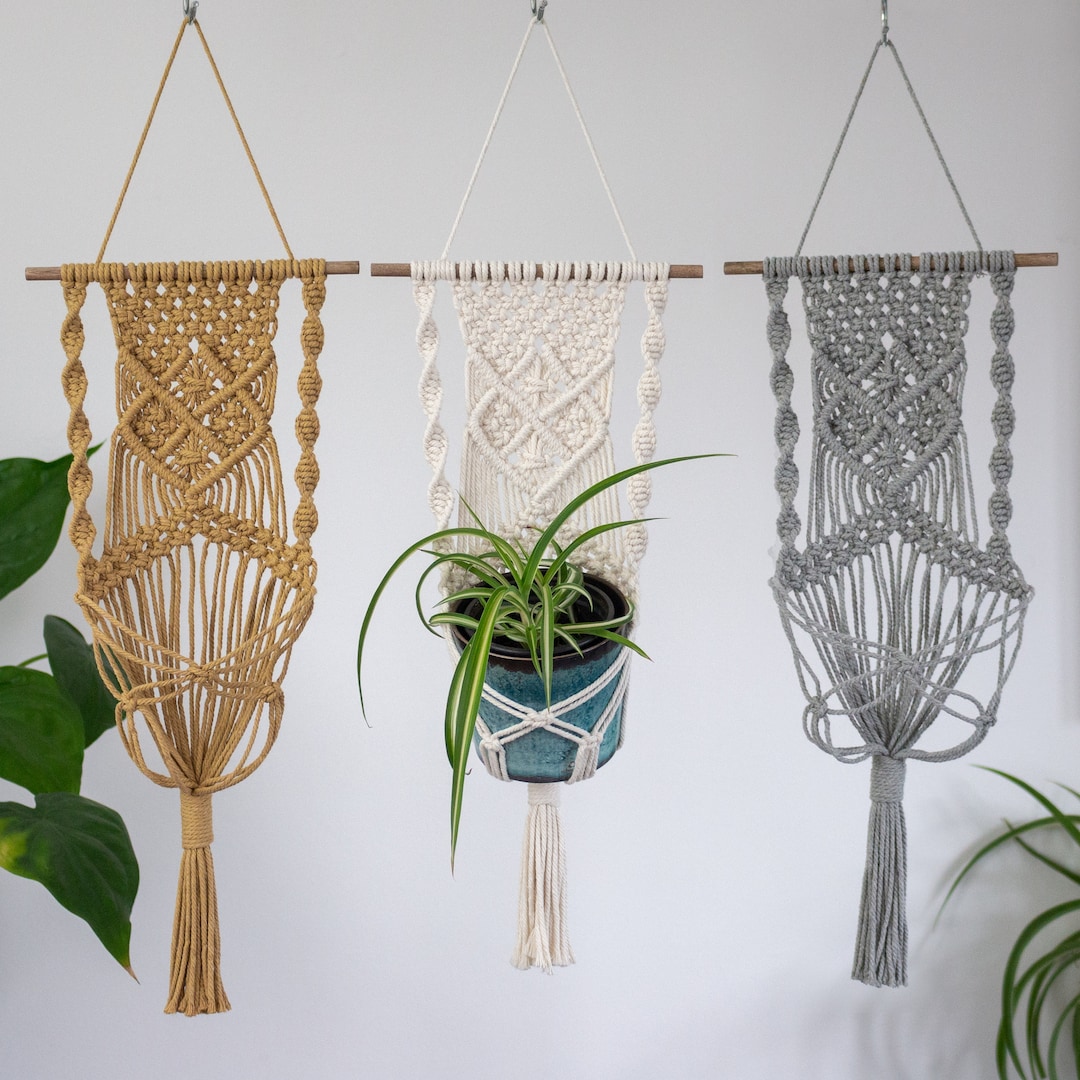 Macrame Wall Plant Hanger | Macrame Wall Hanging | Plant Pot Holder ...