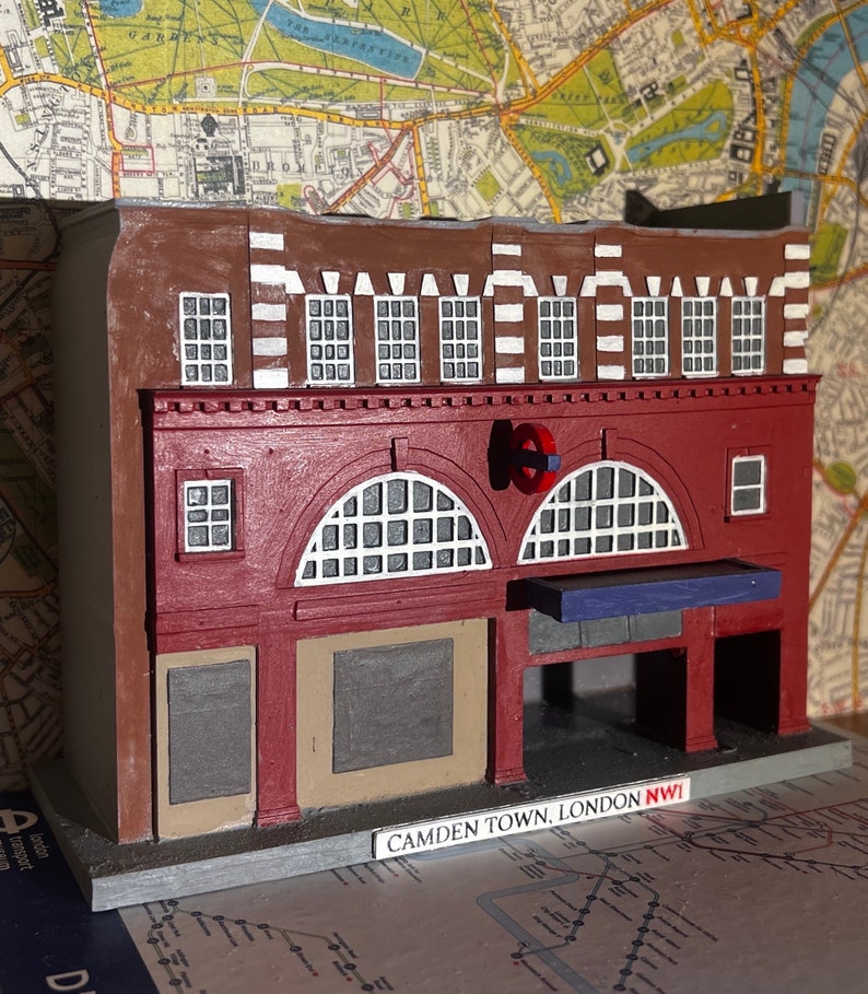 London Underground Station Model - Etsy