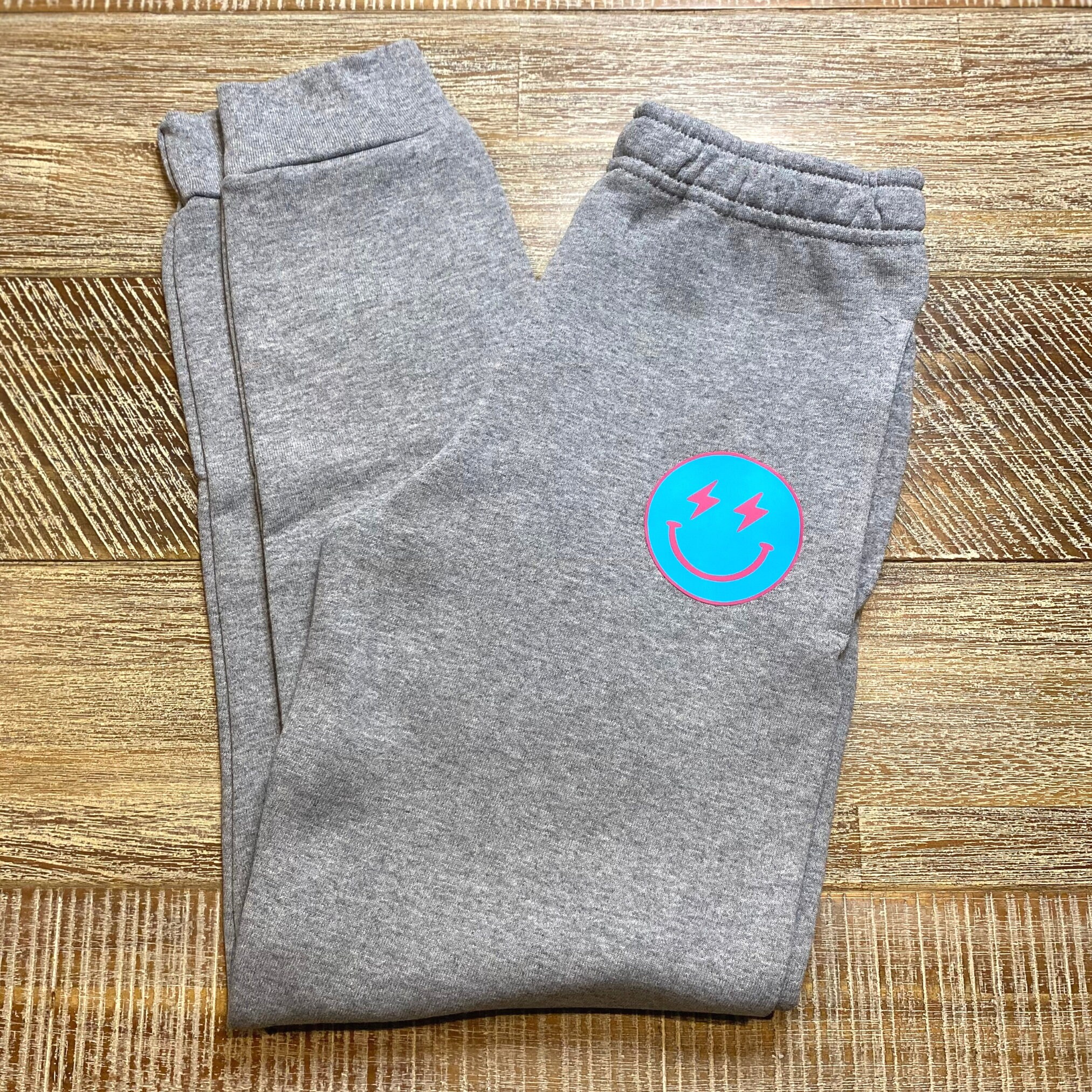 Smiley Face Lightning Bolt Sweatpants, Retro Smiley Face, Trendy Smiley ...
