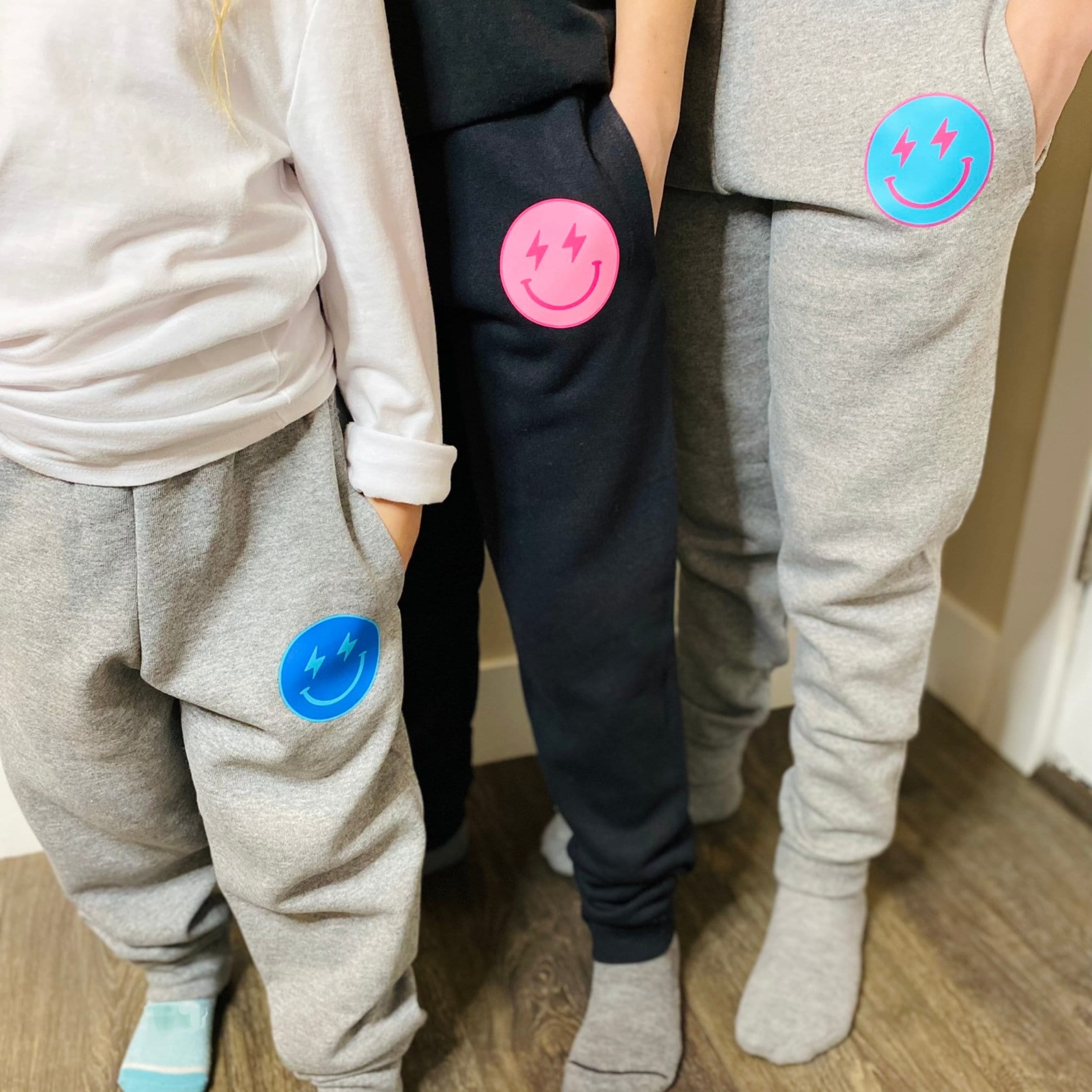 Smiley Face Lightning Bolt Sweatpants, Retro Smiley Face, Trendy Smiley ...