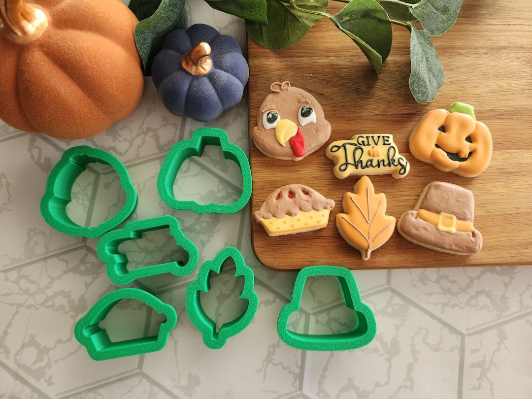 6pc Thanksgiving Fall Holiday Mini 2-inch Cookie Cutter Set - Holiday ...