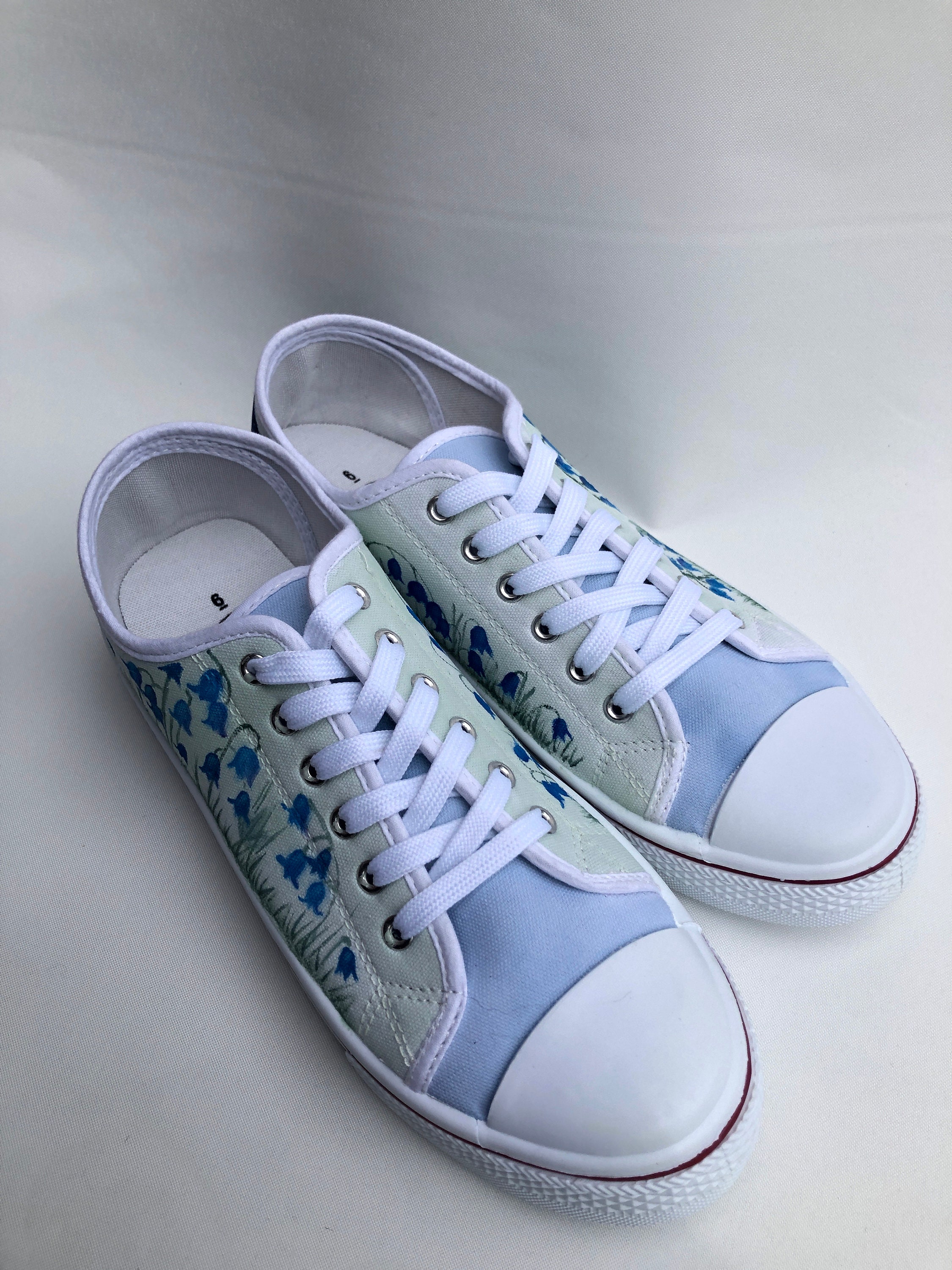 Hand Painted Boho Wedding / Festive Converse - Etsy