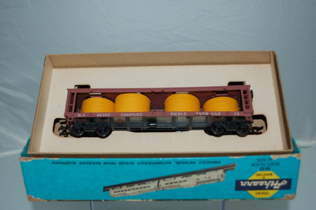 Athern #2475 Heinz Pickle Car With Tanks - Used - Etsy