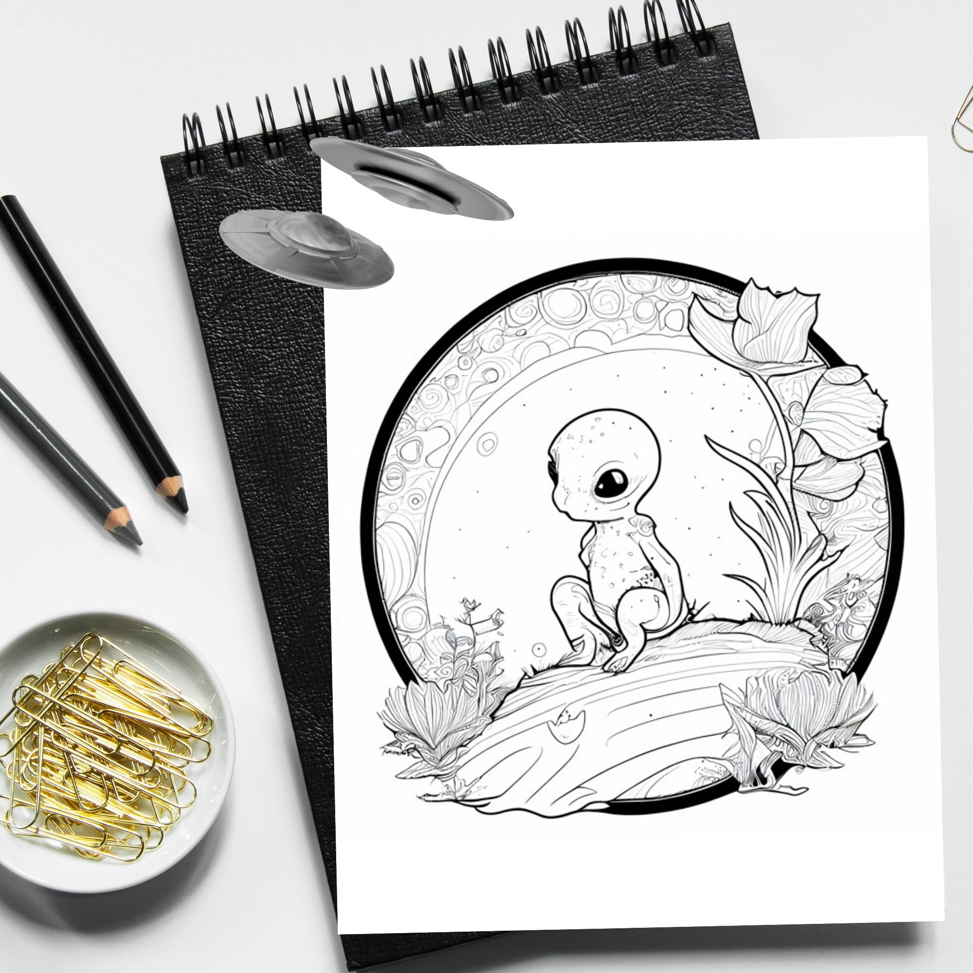 Alien Coloring Pages: Space Invaders Coloring Book for Adults and Kids ...