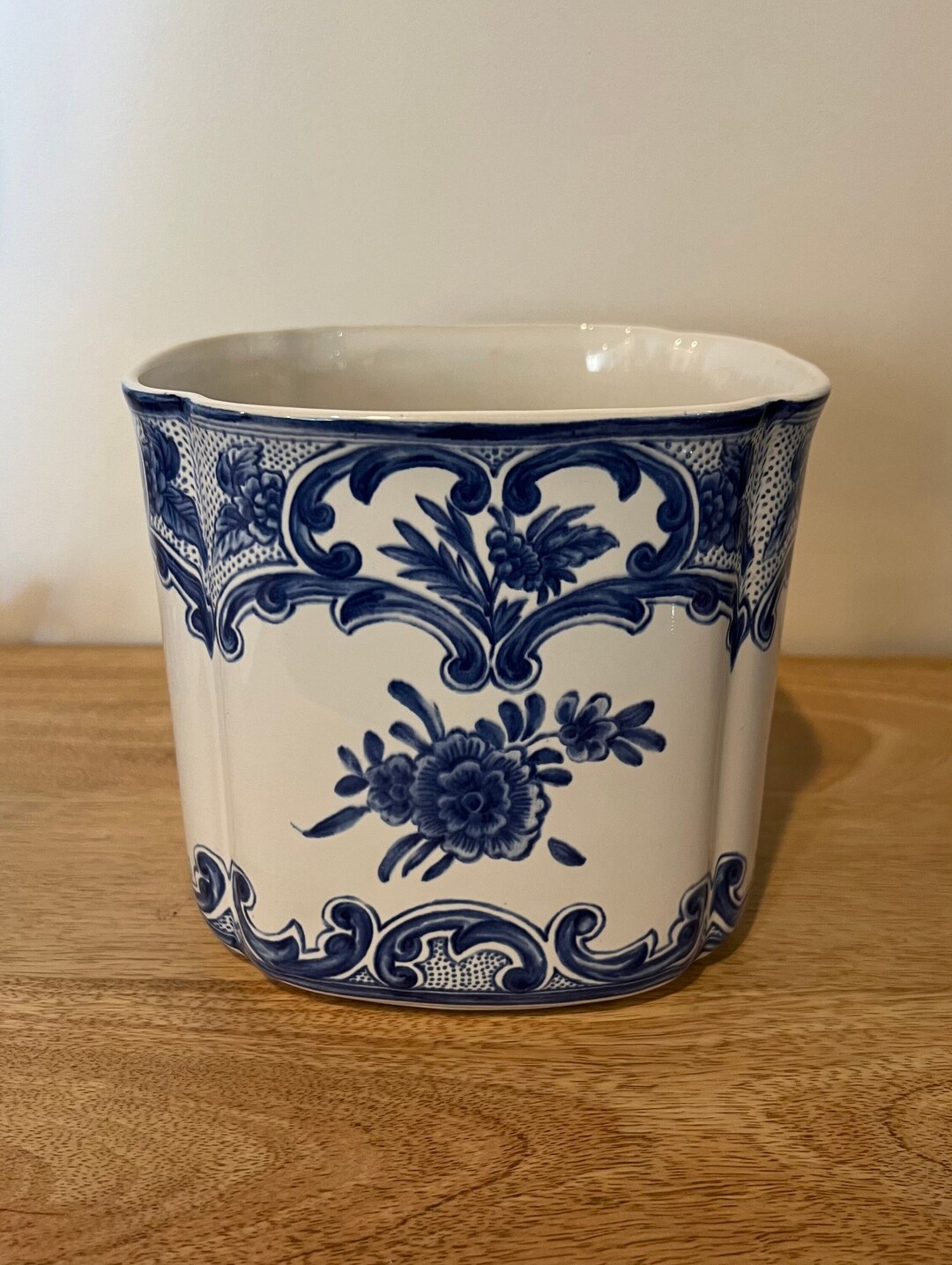 Tiffany & Co Vintage Delft Floral Print Cachepot, Flower Pot, Blue and ...
