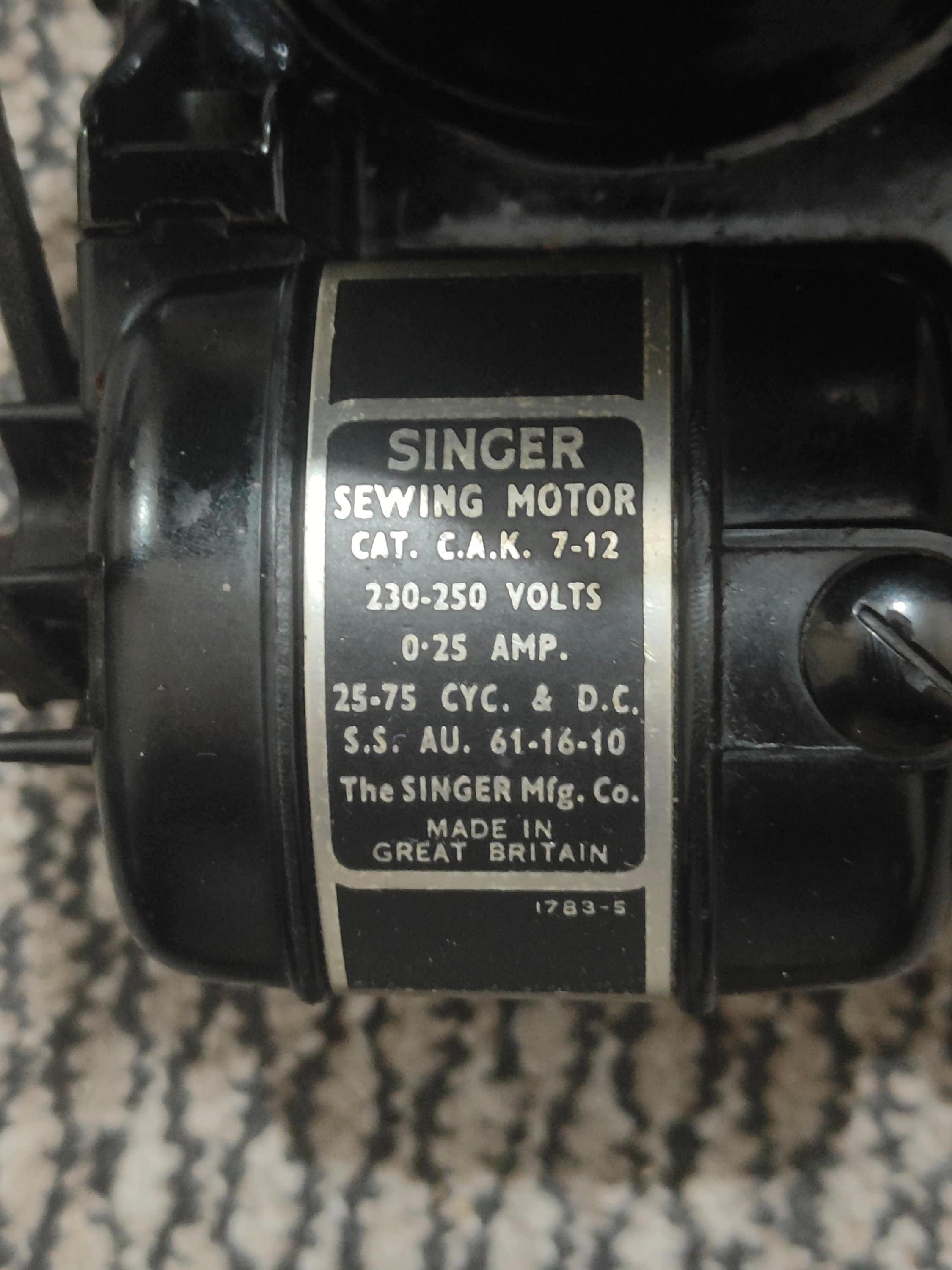 Vintage Singer Sewing Machine Featherweight Model 222k - Etsy