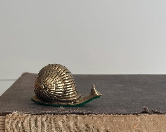Vintage Brass Snail, Brass Snail Figurine, Home Decor, Shelf Styling - Etsy