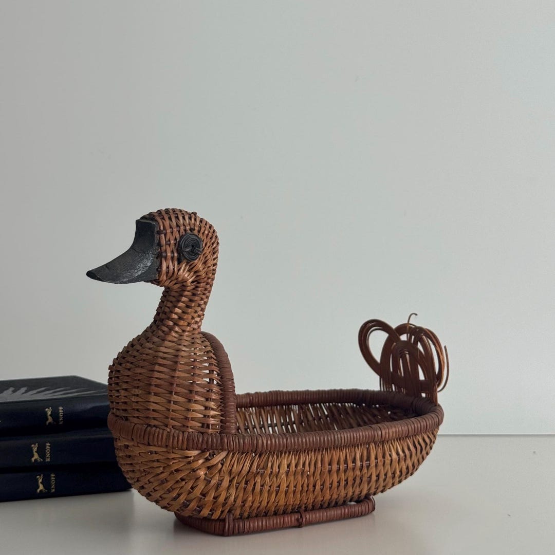 Vintage Woven Wicker Duck Basket: Farmhouse Home Decor - Etsy