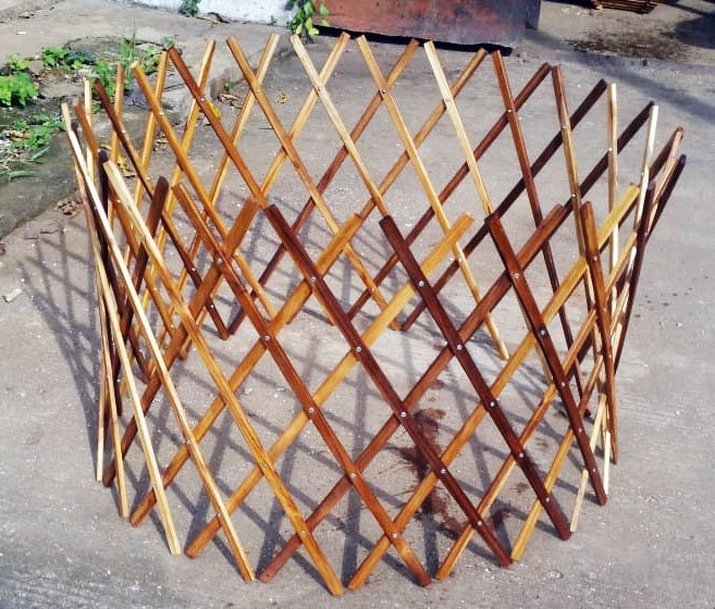 Teak Wood Circular Trellis Fence - Etsy
