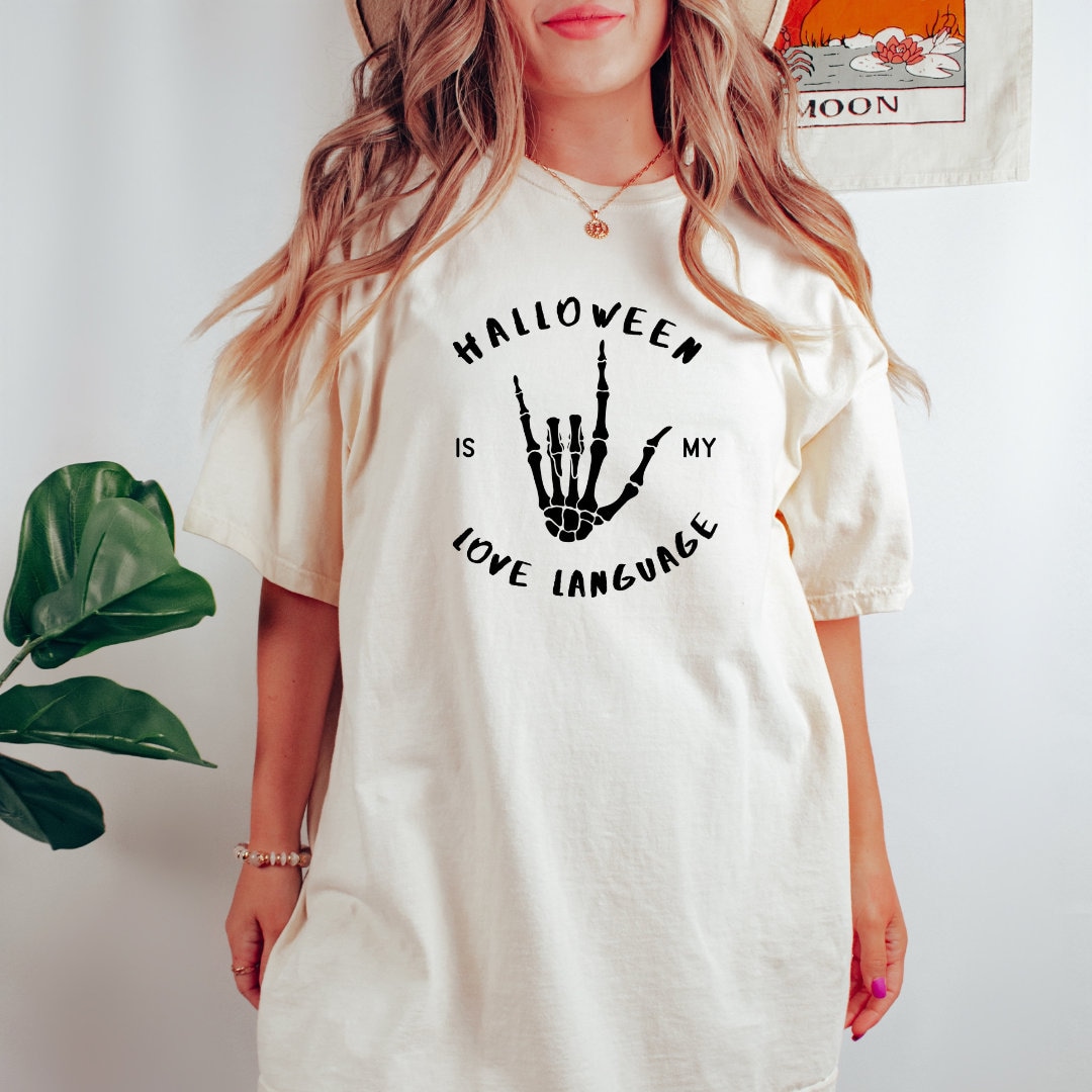 Skeleton Hands Shirt I Love Halloween Shirt Retro Skeleton - Etsy