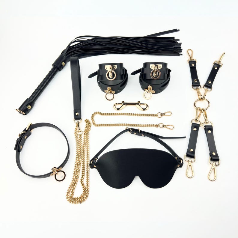 Leather Bondage Restraint Set, Flogger, Cuffs, Blindfold, Storage Mat ...