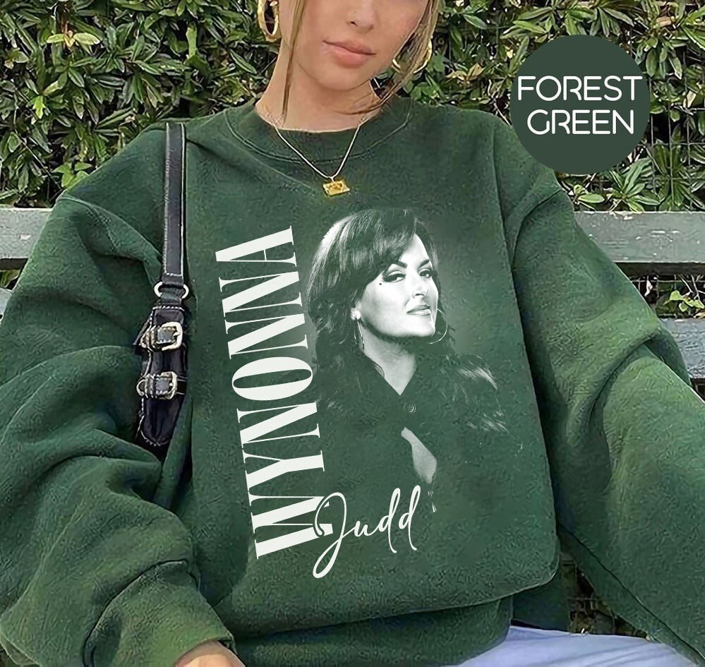 Comfort Color Wynona Vintage 90s World Tour Tshirtgraphic - Etsy