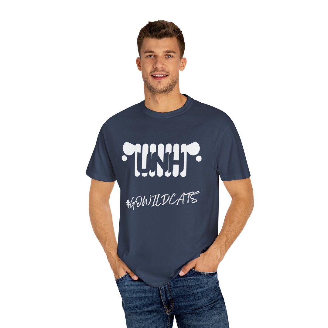 University of New Hampshire - UNH Jeep - Unisex T-shirt - Comfort ...