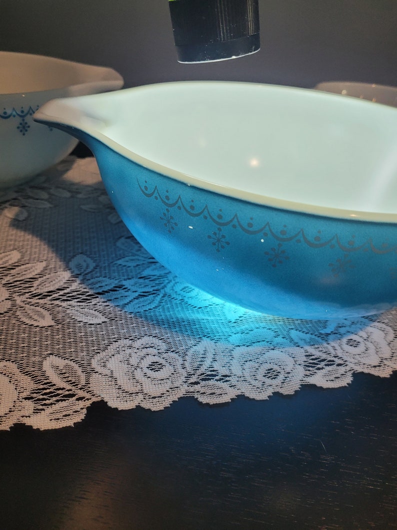 Pyrex Snowflake Garland Cinderella Bowls - Etsy