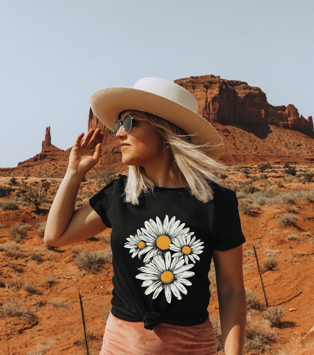 Daisy T Shirt, Boho Shirt, Daisy Lover Shirt, Bunch of Daisies, Gift ...