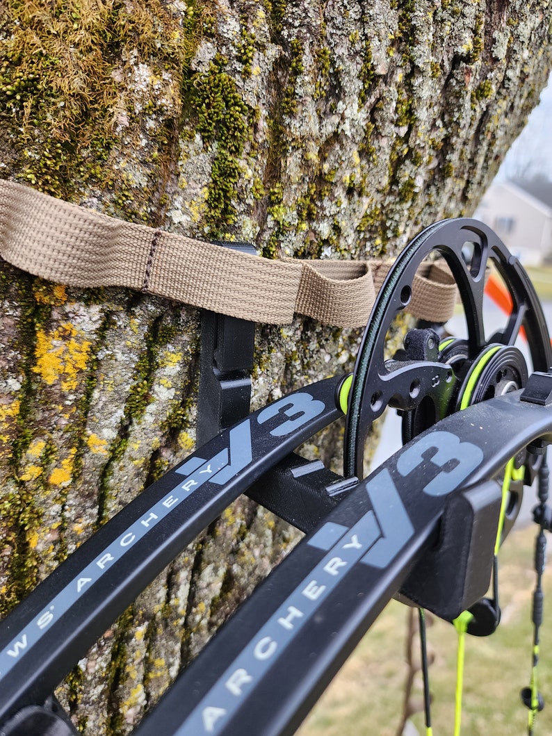Saddle Hunting Bow Hanger - Etsy
