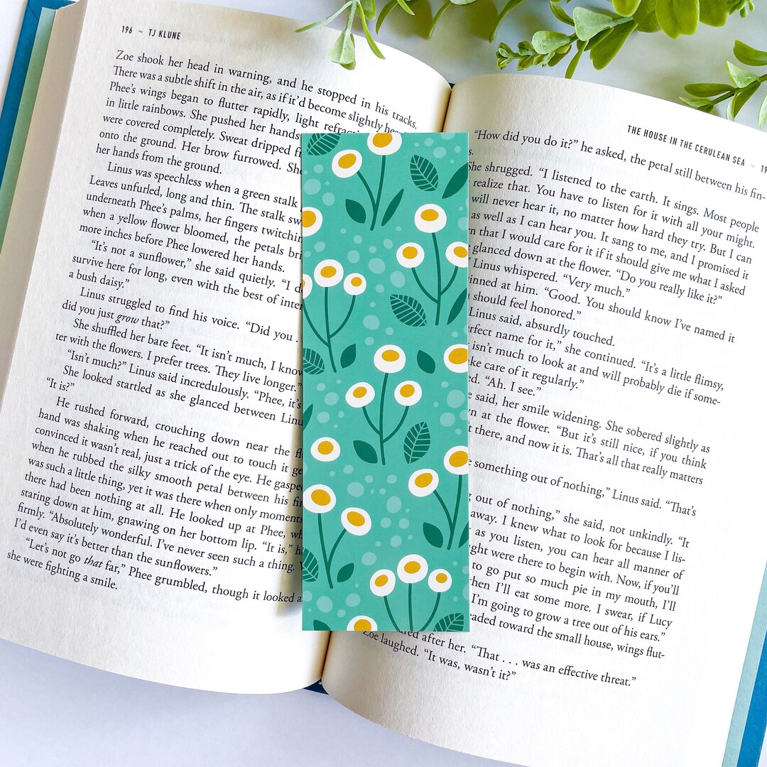 Winter Bloom Bookmark | Cute Floral Bookmark | Cute Stationery - Etsy