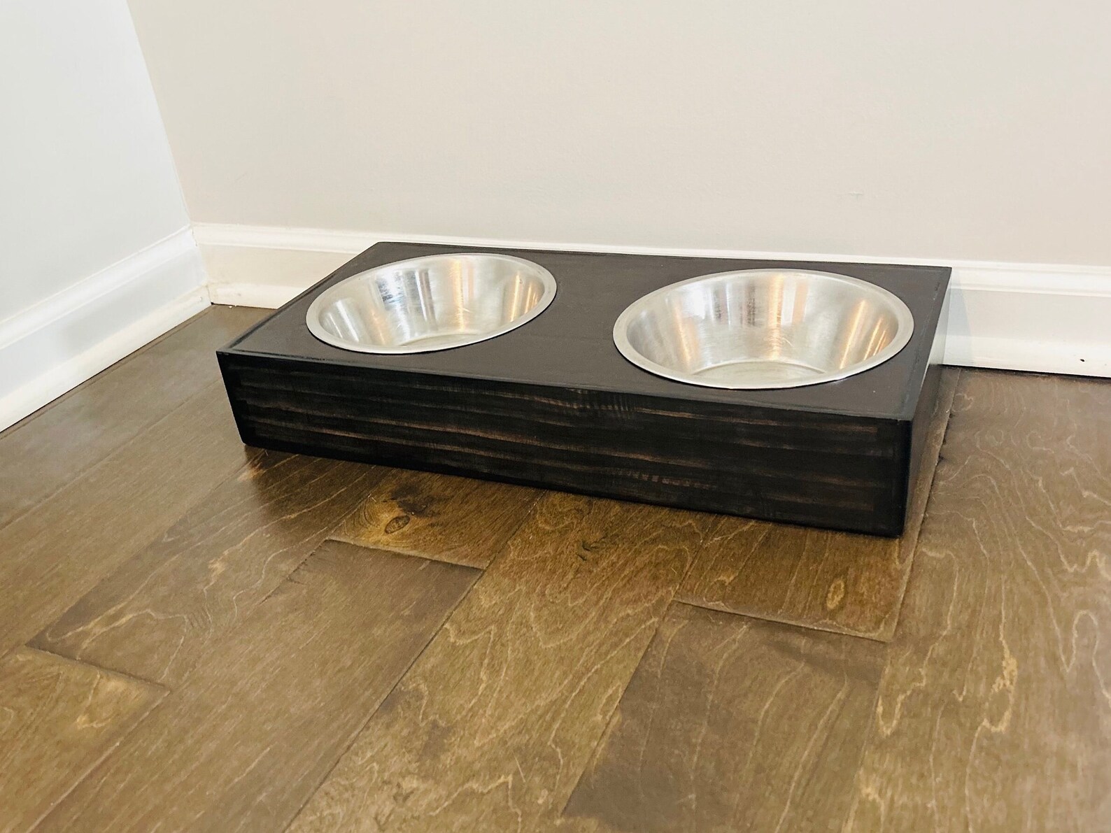 FREE SHIPPING Elevated Custom Wooden Dog Bowl Stand - Etsy