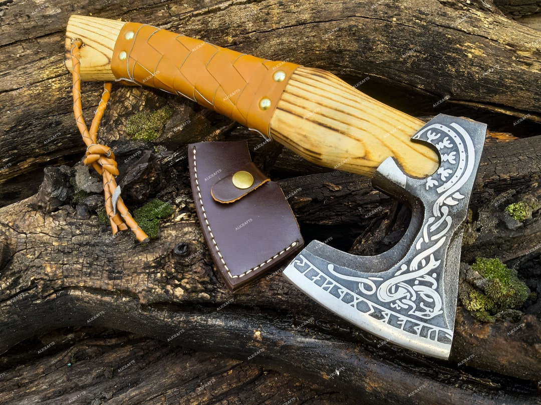 Runes Viking Axe, Hand-forged Carbon Steel Hatchets, Battle-ready ...