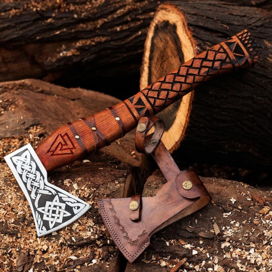 Handmade Carbon Steel Tomahawk Axe With Rose-wood Hand Engraved Handle ...