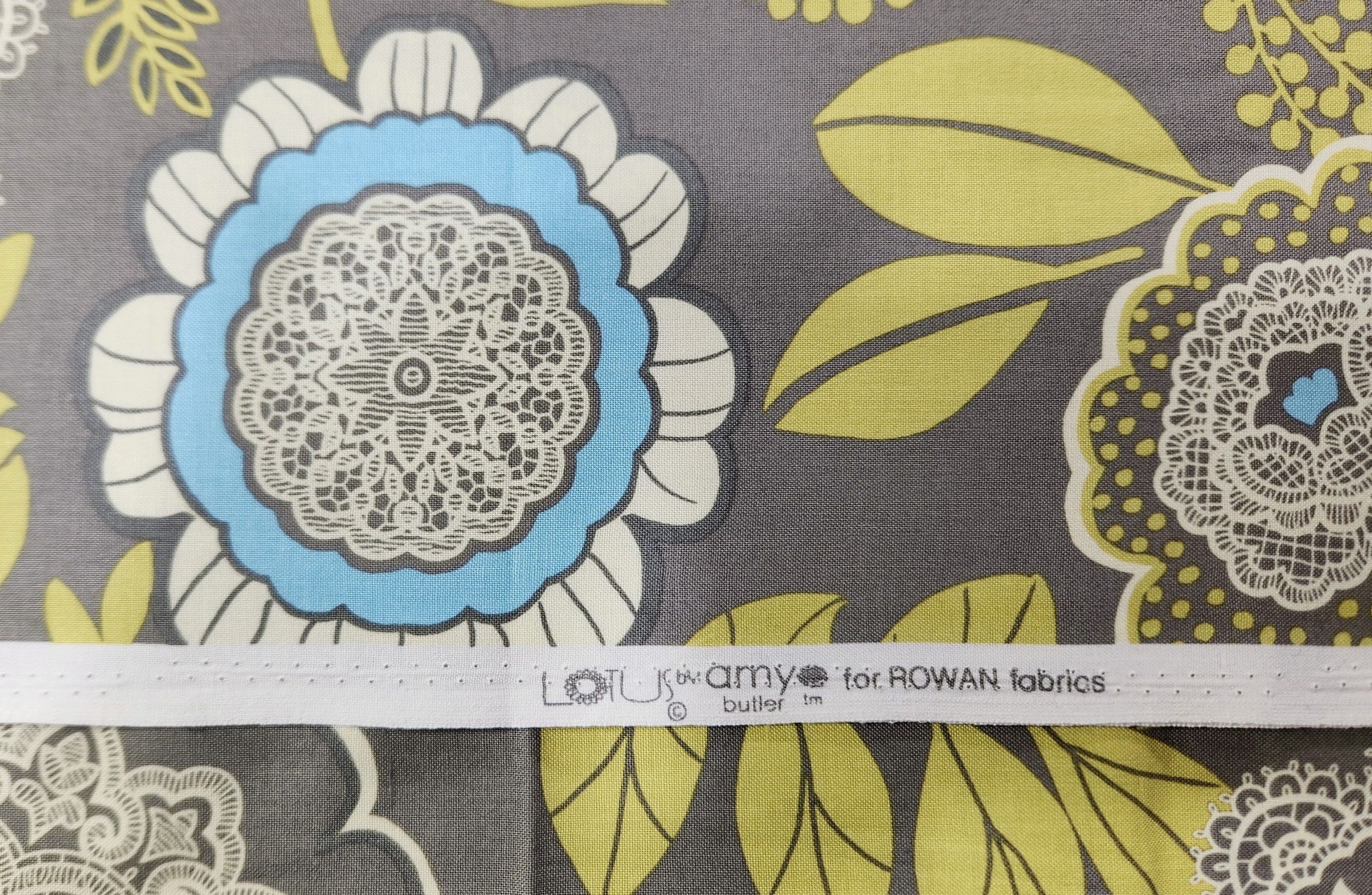 VERY RARE - Amy Butler Frenchy Bags Pattern - KIT - Lotus Faded China ...