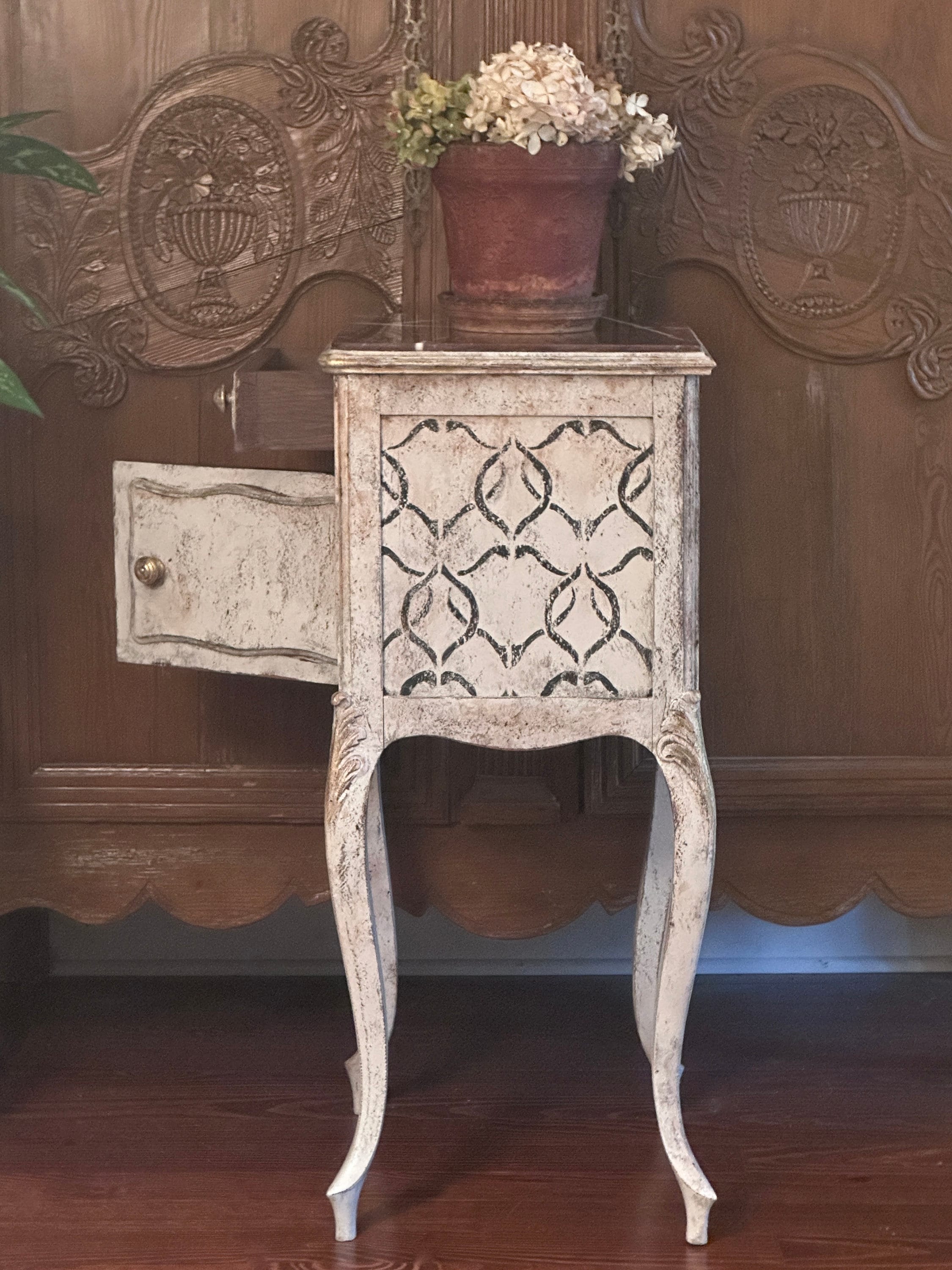 ANTIQUE French Louis XV Accent Table W/marble Top French Bedside Table ...