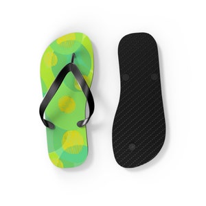 Spring Pods Flip Flops Beachwear and Swimwear Summer Sandals for Beach ...