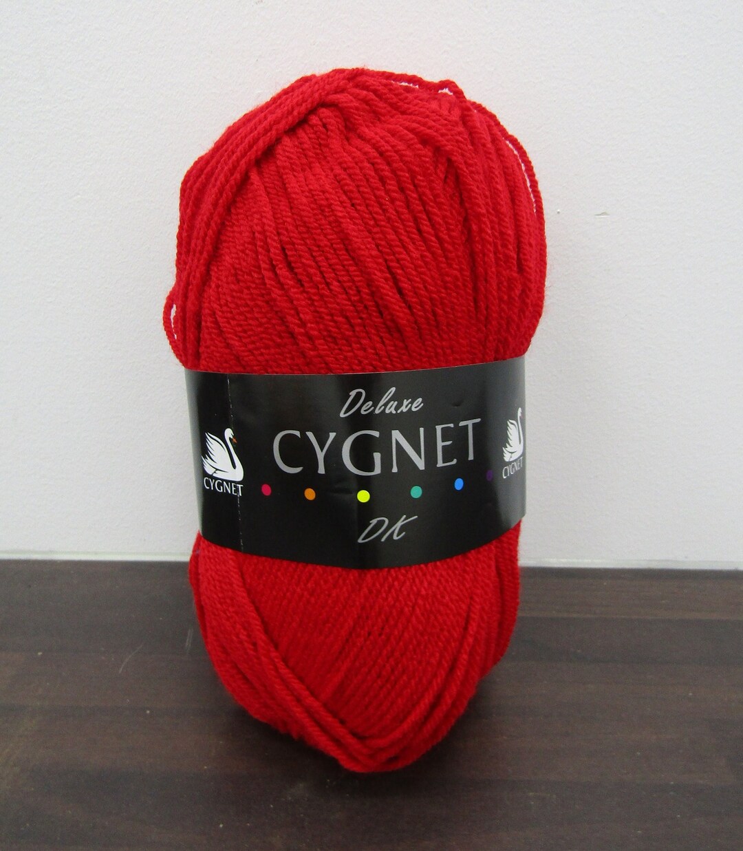 Brand New Deluxe Cygnet Yarn Cherry Red DK 100g Acrylic Machine ...