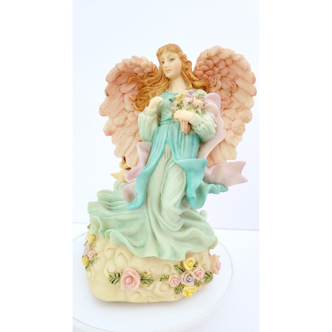 VTG Classic Treasures MUSICAL ANGEL Shelf Sitter Animated - Etsy