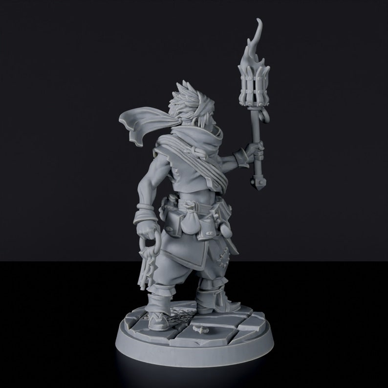 Human Adventurer Dnd Inspired Fantasy Dnd Tabletop RPG Mini Great ...